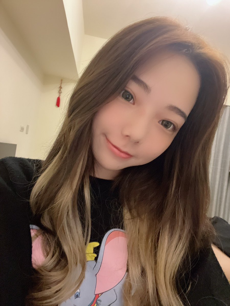 提醒自己要有勇氣去追隨你的心和直覺，因為它們總是知道你真正想要成為什麼😍 【訂閱】 https://t.co/L87jBtK5T2 【更多啾啾】https://t.co/VcMjs2nmUn ...