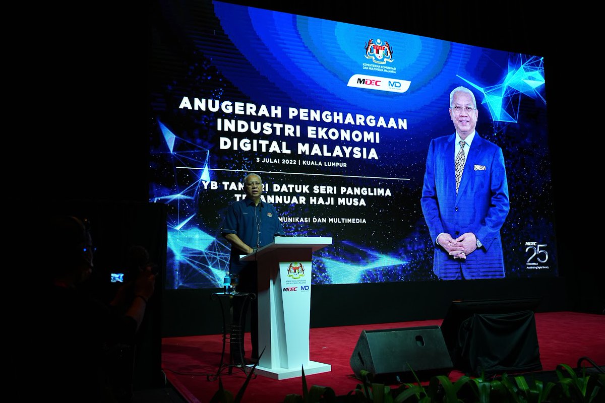Iris Corporation Berhad Cyrus Lea