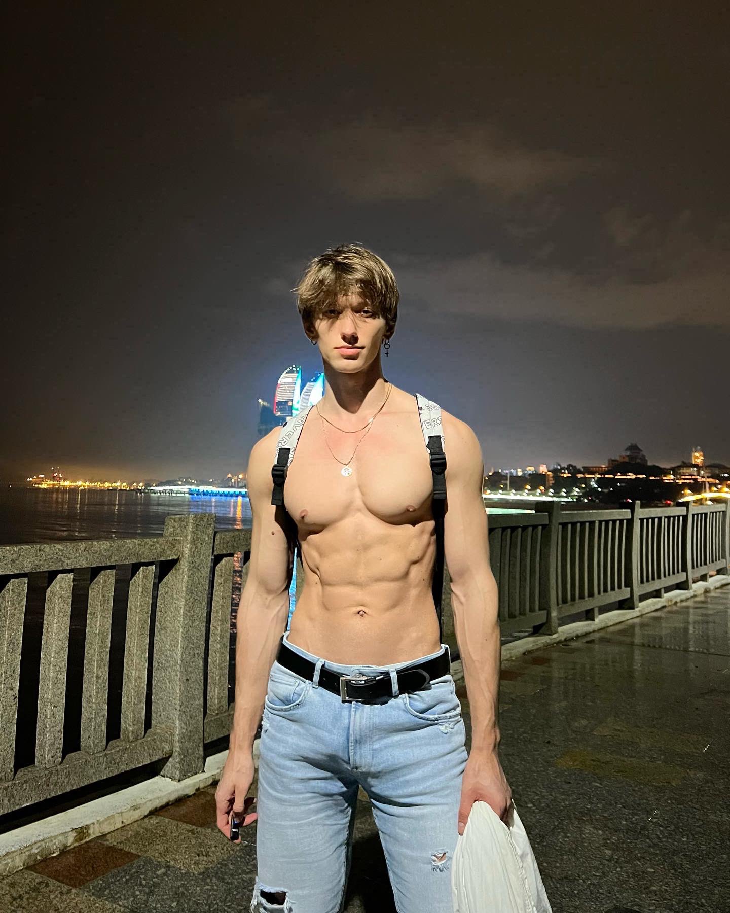 TW Pornstars - Andrii Levchenko. Twitter. I wanna kiss !. 11:18 AM - 6 Jul 2022