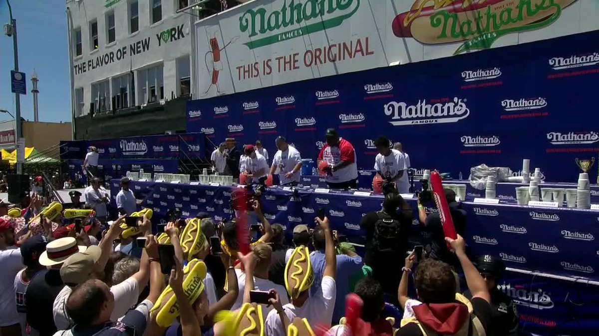 Eric "Badlands" Booker wins his second career Chug Contest title 🙌 ESPN ...