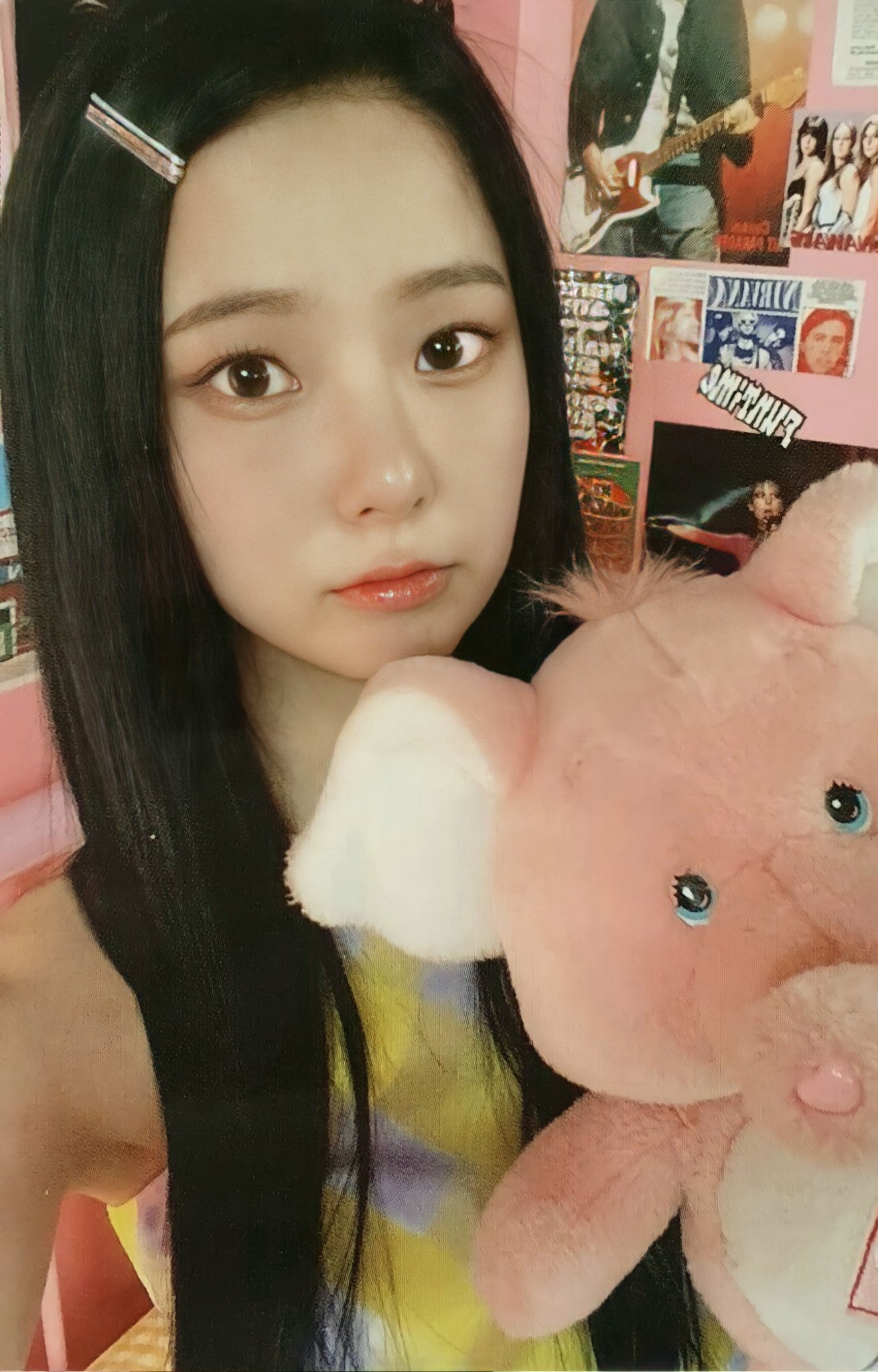 kep1er scan on Twitter: "Kep1er "DOUBLAST" Photocard Scan Blue Blast Ver. BAHIYYIH•YOUNGEUN ...