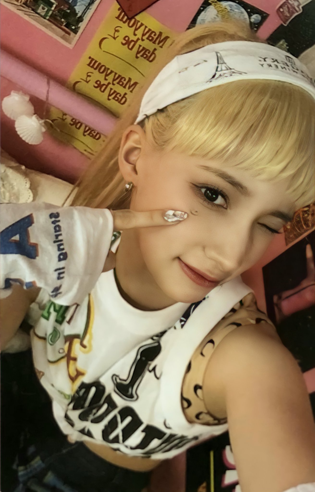 kep1er scan on Twitter: "Kep1er "DOUBLAST" Photocard Scan Blue Blast Ver. BAHIYYIH•YOUNGEUN ...