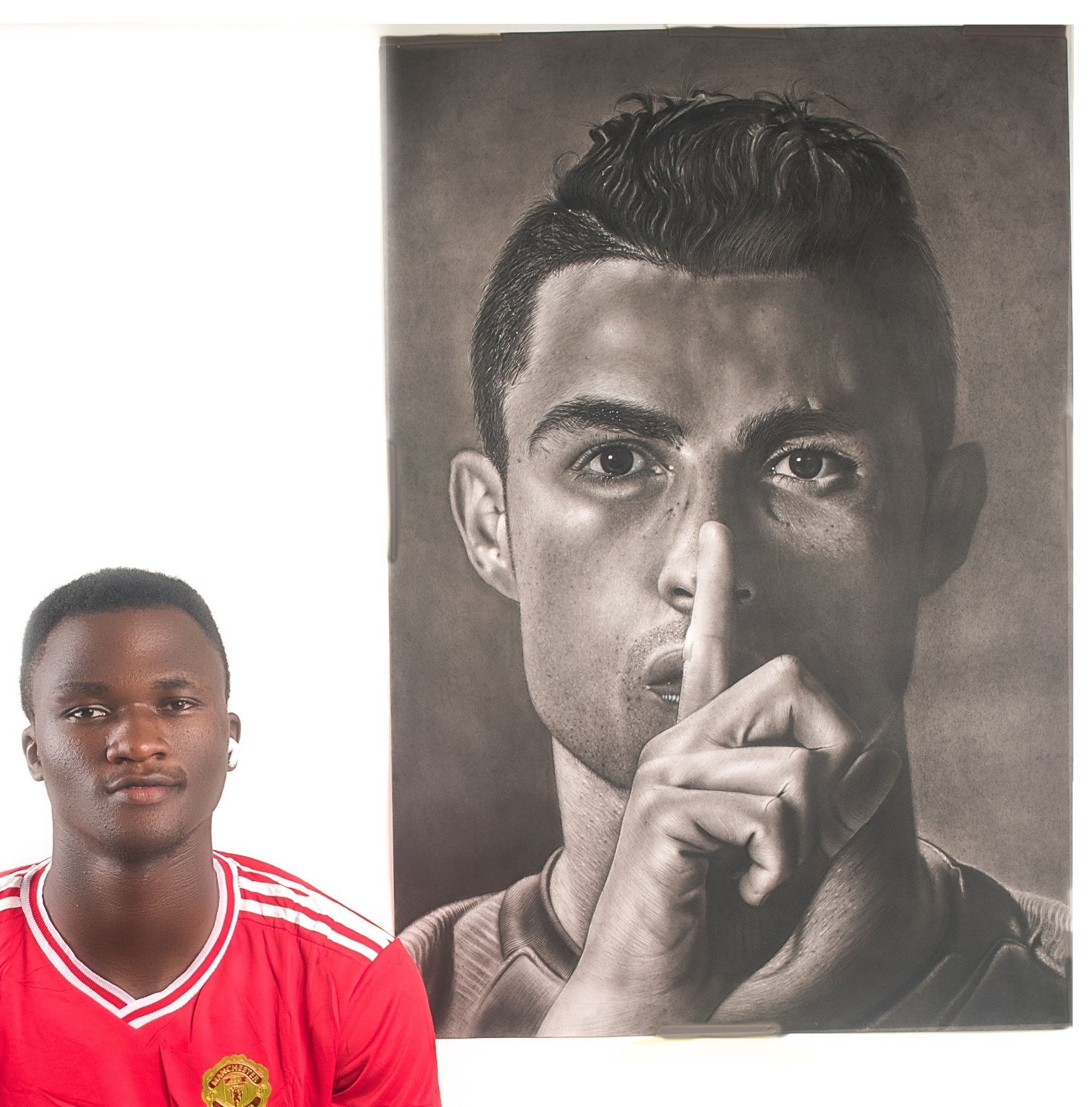 Cephas Arts on Twitter: "Hello Twitter🤗 I drew Ronaldo under 150+ hours with charcoals Please ...