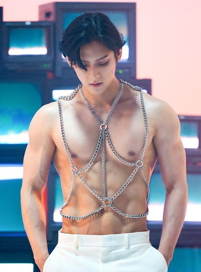 Minhyuk Btob Abs