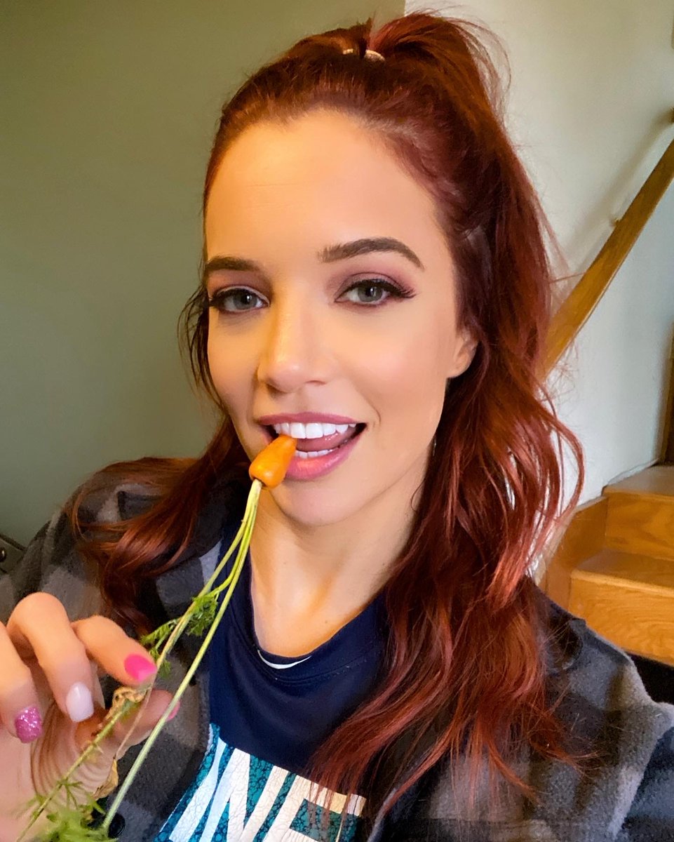 don’t get scammed! 💕imposters are stealing my pics & vids - i only have ...