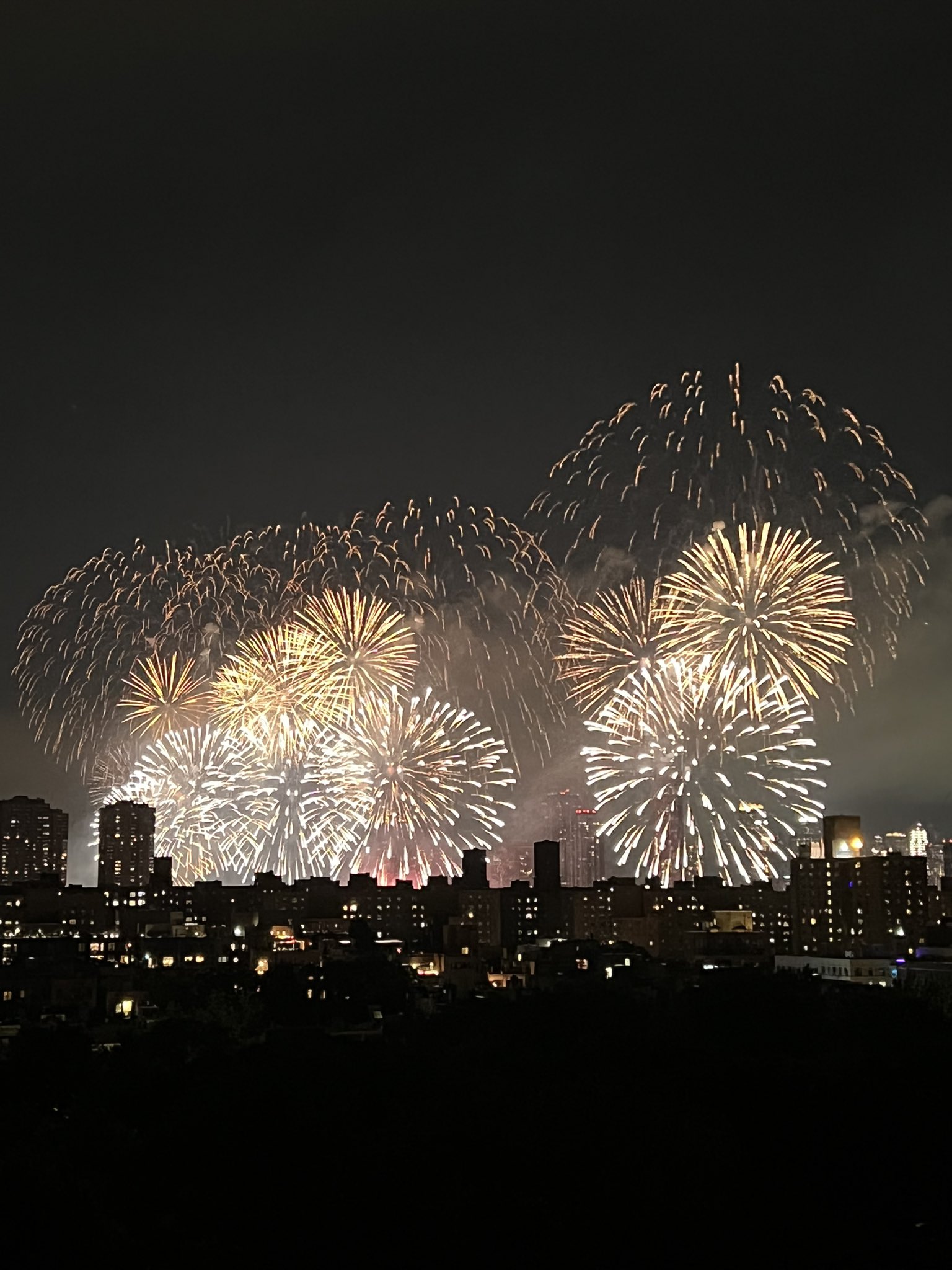 TW Pornstars - 4 pic. Vivienne Cole. Twitter. Summer is going pretty ...