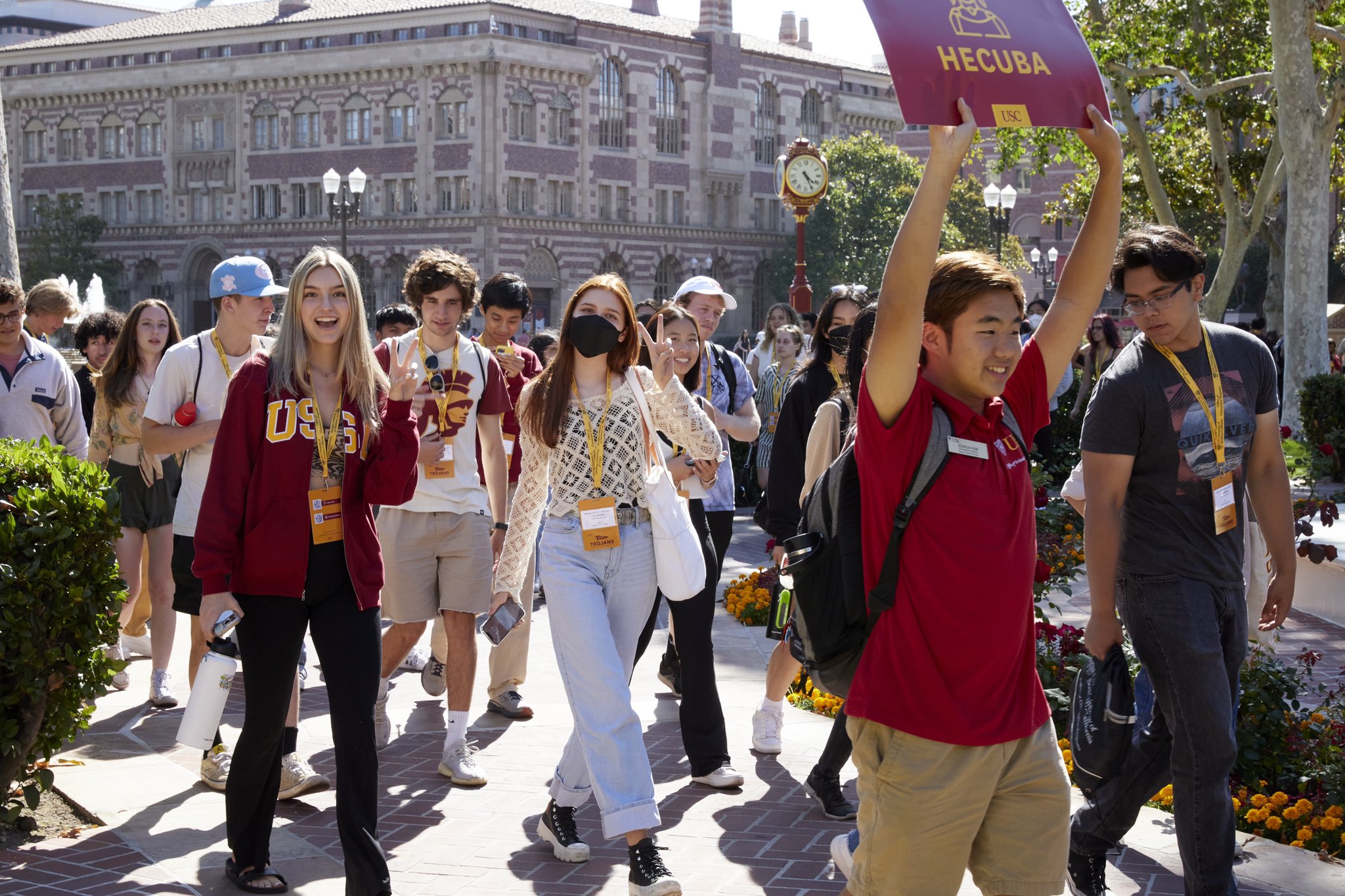 Usc Students Walking