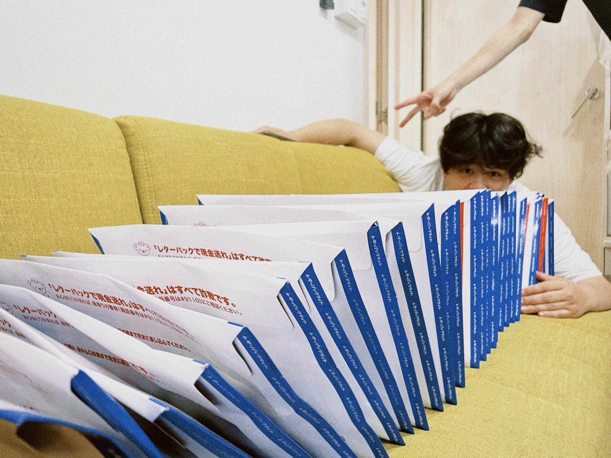 おかのやともか on Twitter: "TAKE WINGSグッズ発送完了しました🙏！ みんなで真心込めて梱包しました🫶🏼 7月9日のライブに着てきてくれたら嬉しいなぁ🥰 当日物販(Tシャツ ...