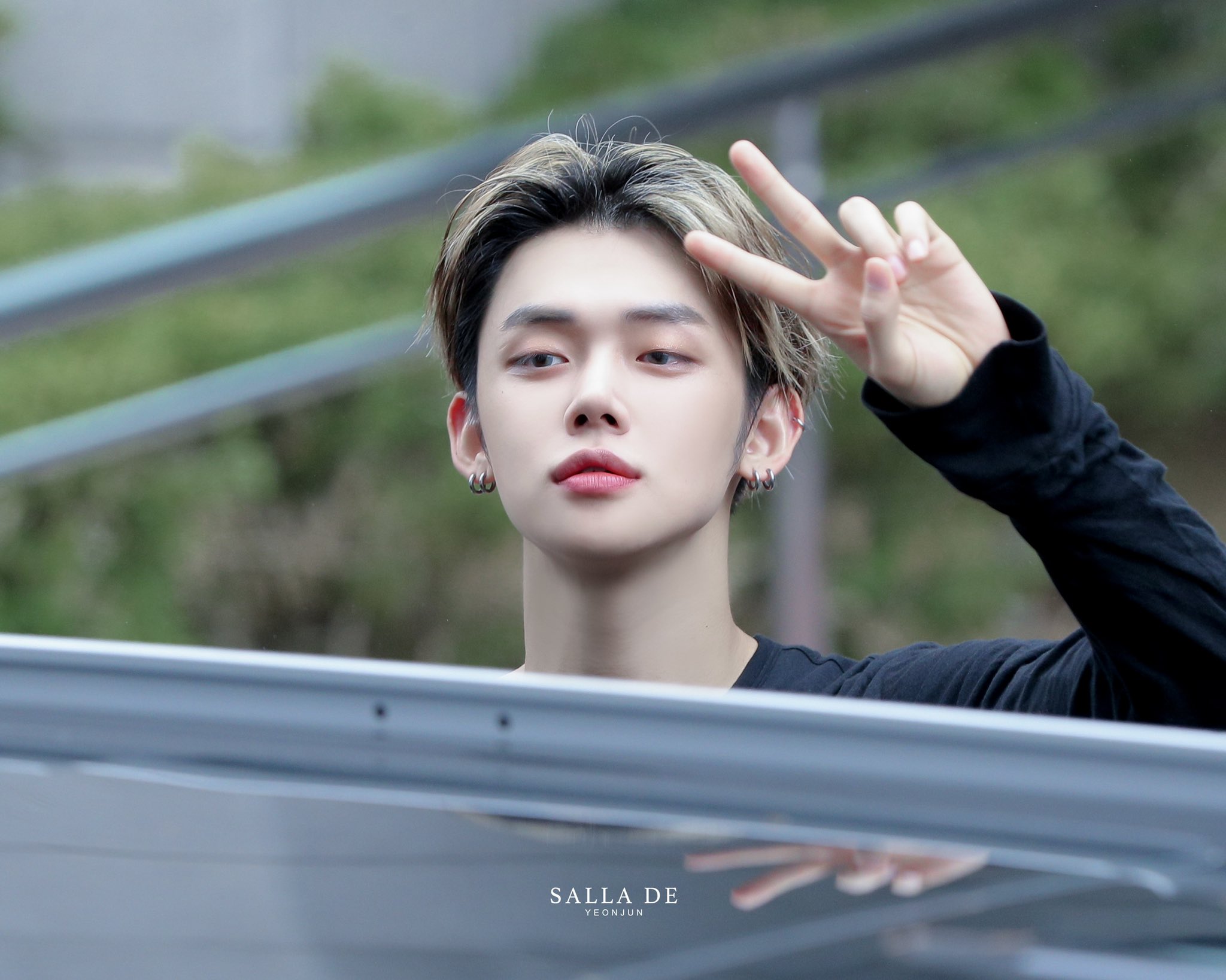 𝙎𝘼𝙇𝙇𝘼 𝘿𝙀 𝙔𝙀𝙊𝙉𝙅𝙐𝙉 On Twitter [hq] 220624 연준 뮤뱅퇴근 🖤 Txt 투모로우바이투게더 연준