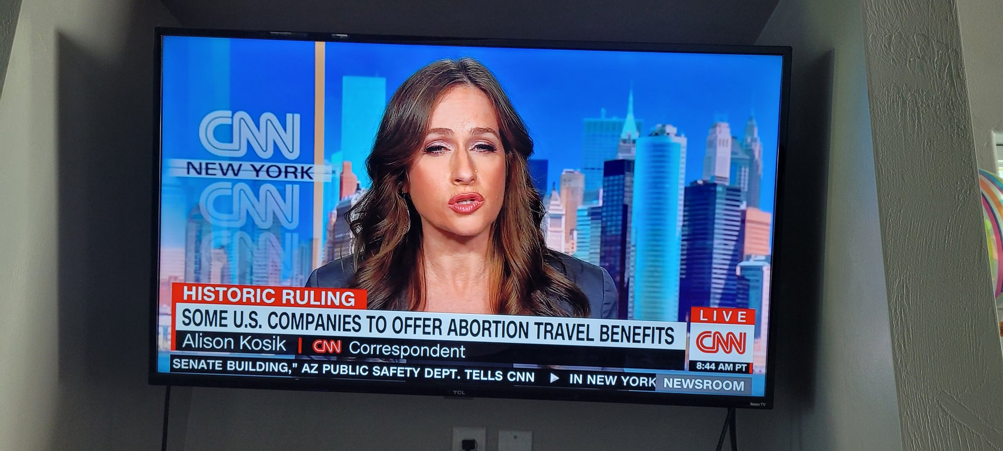 Rachel Bitecofer 📈🔭🇺🇲🇺🇦 on Twitter: "Sure. I'll just head to HR & let my entire company, esp my ...