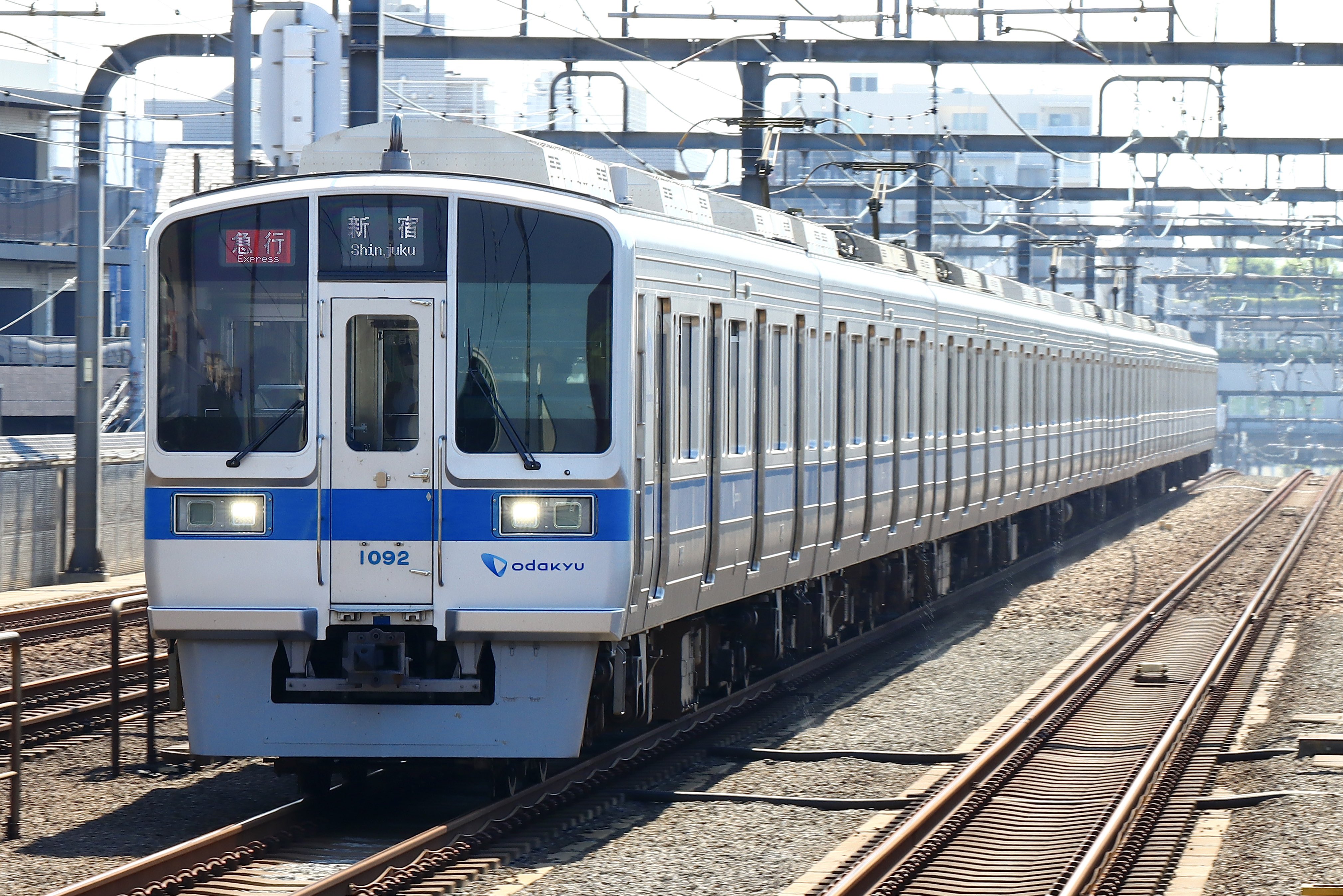 ワタシダ【Odapediaの中の人】 on Twitter: "@hikoo09 LED写すにはそれですよね。 サイド気味であるほど辛いですから。。。" / Twitter