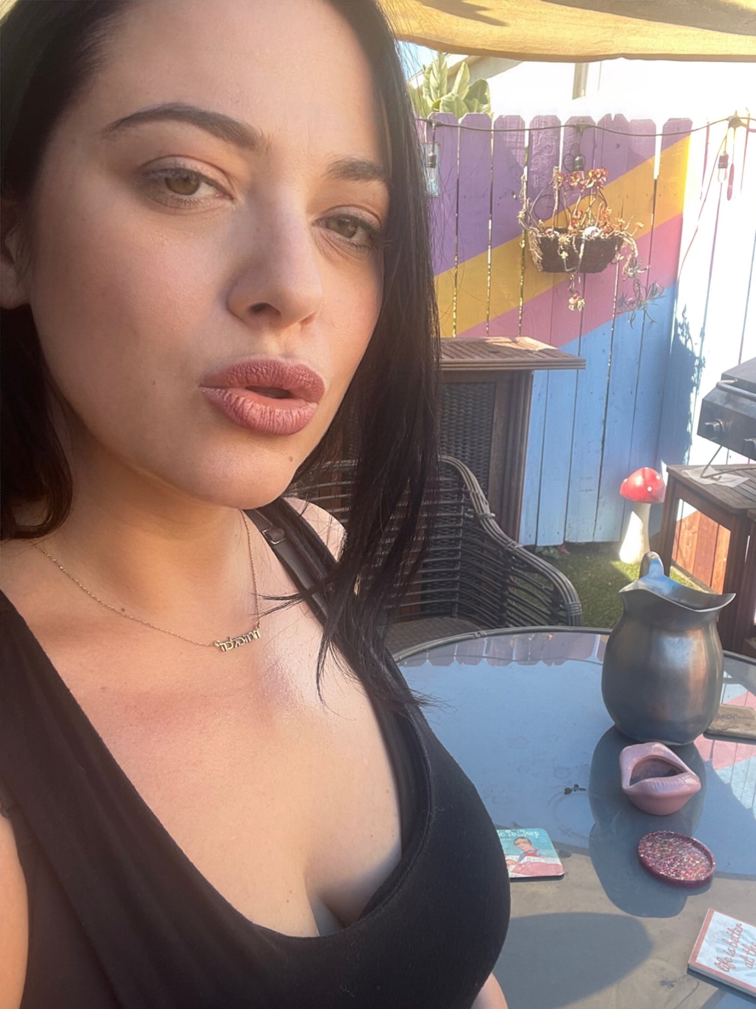 TW Pornstars - Lady Lila Stern🌙🖤. Twitter. Good morning peasants . 5:18 ...