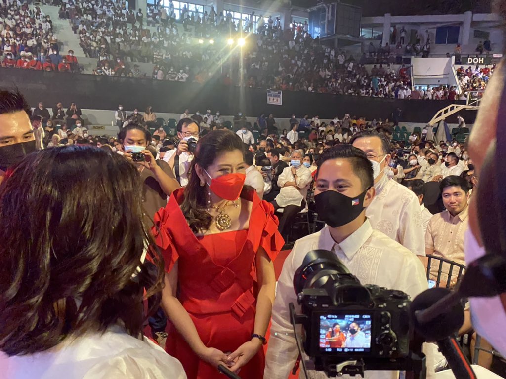 ABS-CBN News on Twitter: ABS-CBN News on Twitter: