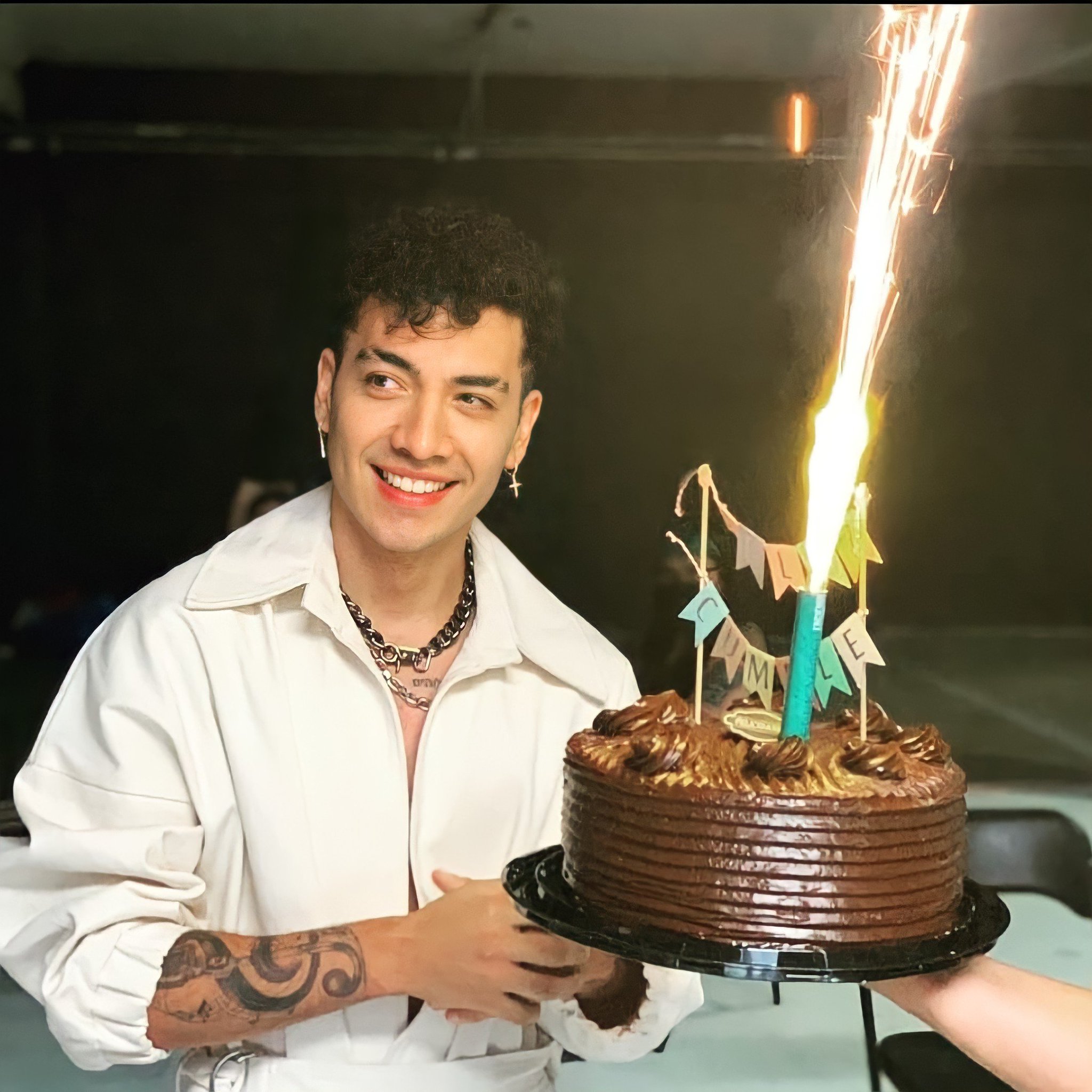 Saakmaniacs México on Twitter: "Saak en Grabaciones de la 2T de Rebelde 🔥 ️ https://t.co ...