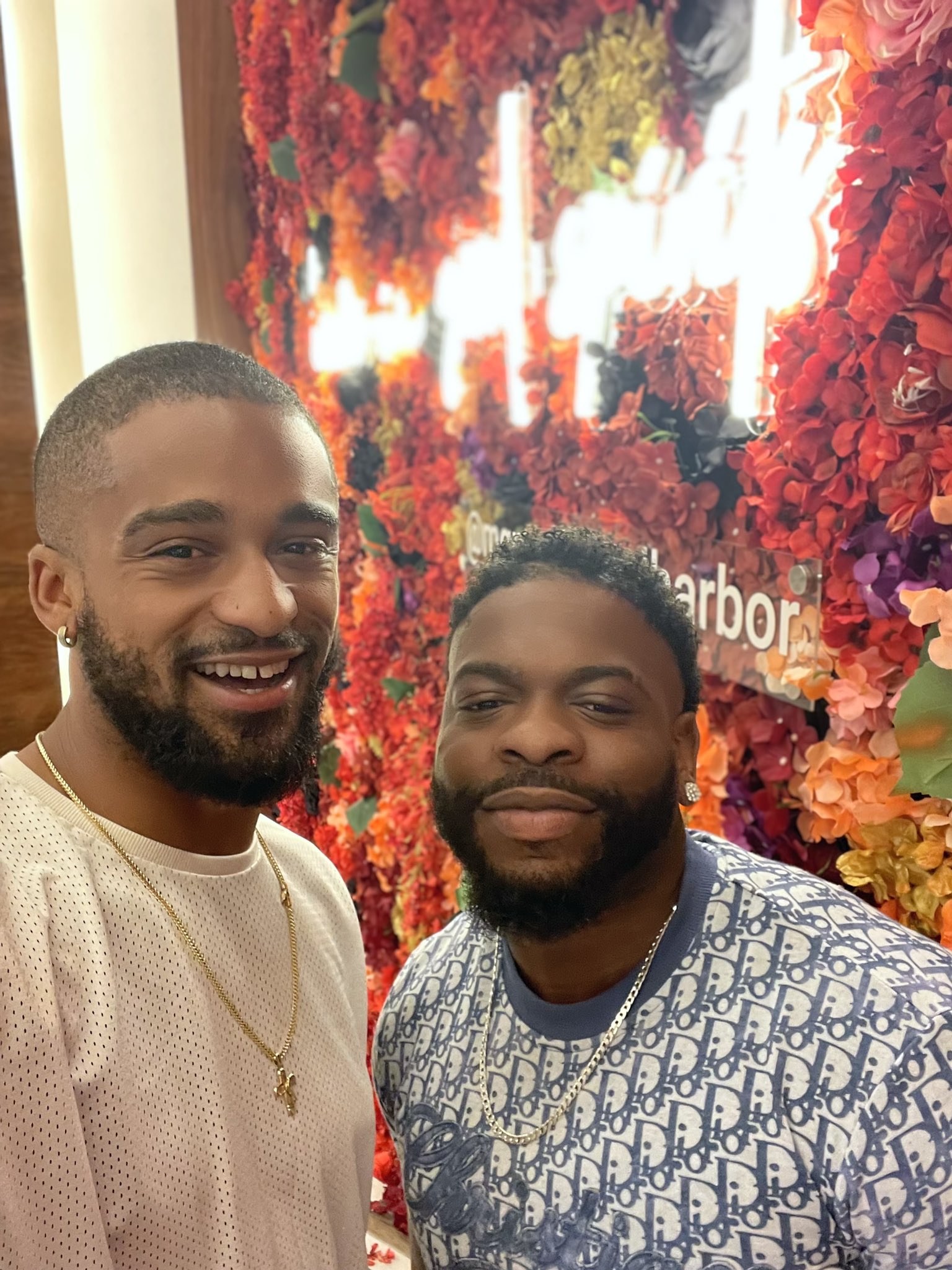 TW Pornstars - 3 pic. Jacobi_DSP. Twitter. Good Spirts ️🧡💛💚💙💜. 10:55 PM ...