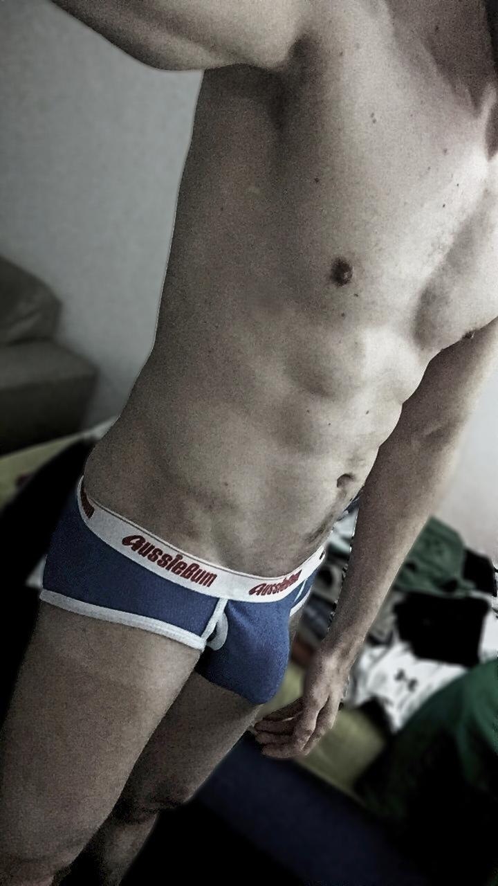 OfficeBulge on Twitter: "#bulgedetected #bulgespotter https://t.co/CDa2JfdcOo" / Twitter