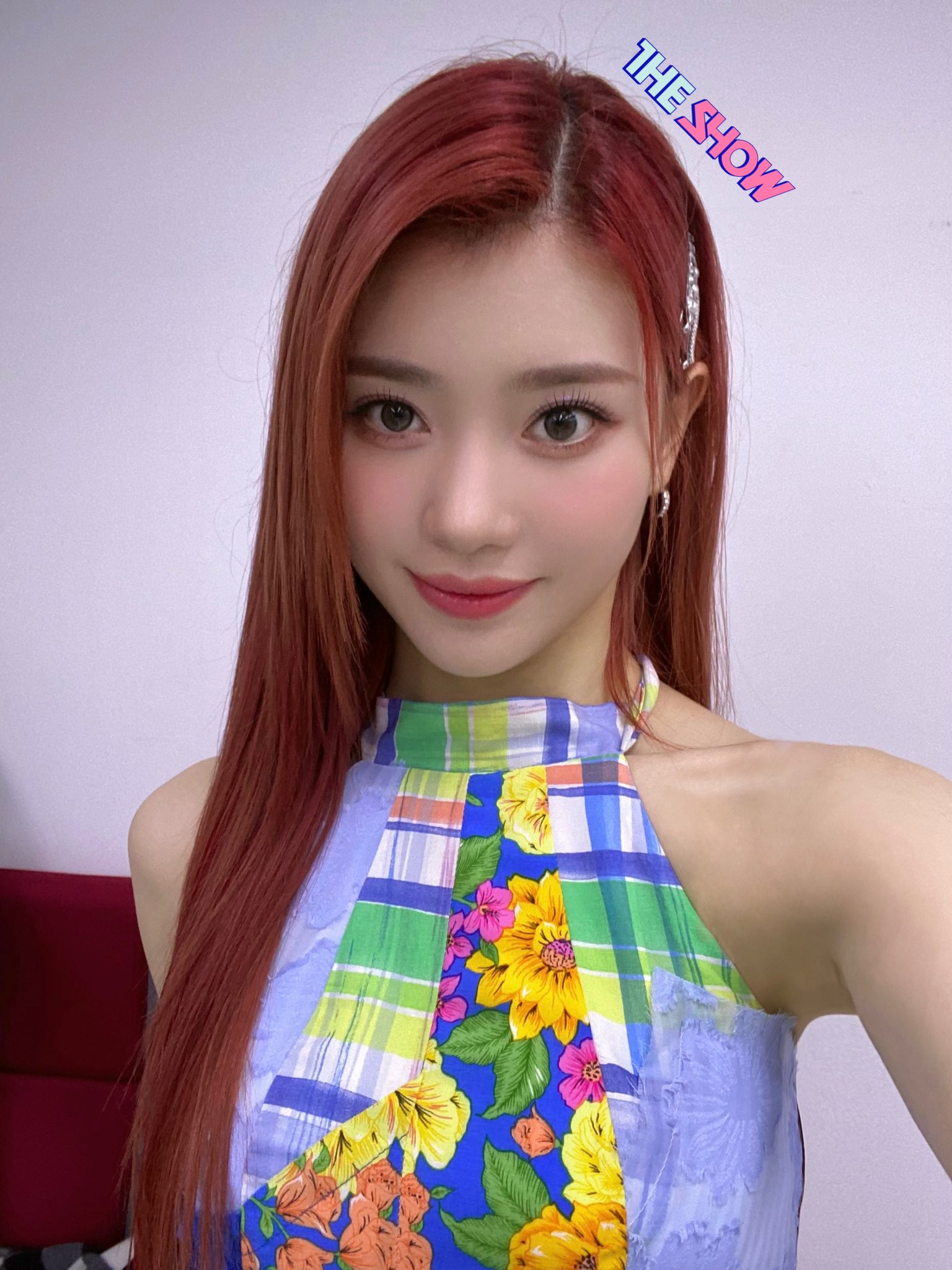 The Show On Twitter [★300회 더쇼초이스 후보③] 아니 문서 좀 클립으로 집으려고 했는데 더쇼에 있던 클립