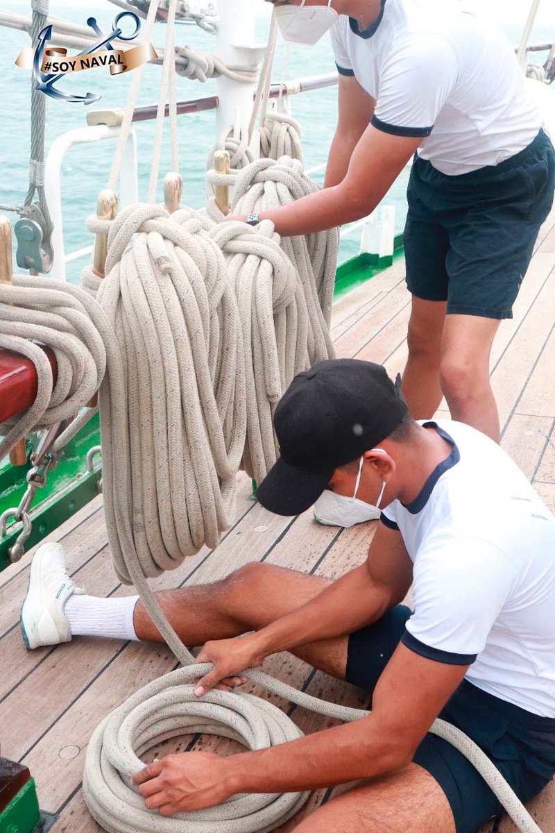 SEMAR México on Twitter: "Dedicación y esfuerzo, son cualidades que requiere la tripulación del ...