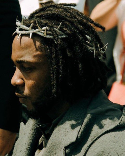 Kendrick Lamar's Million 'crown Of Thorns' And Other Seriously Crazy ...