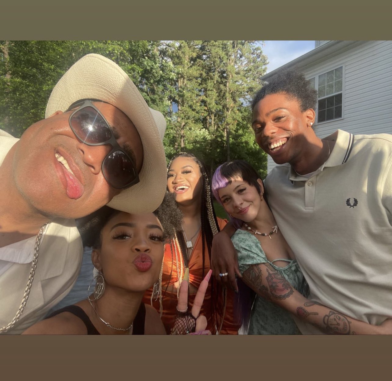 Melanie Martinez Family