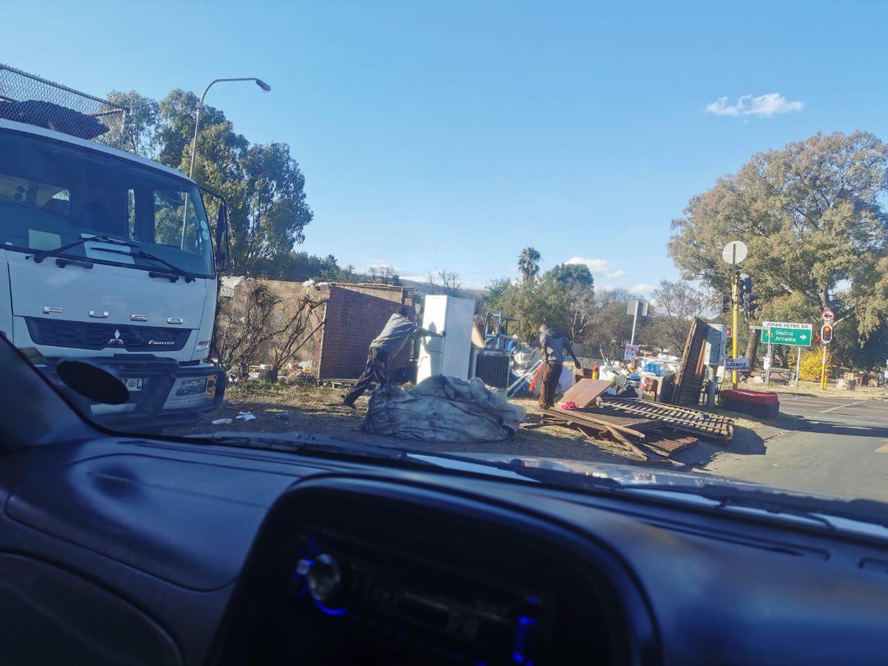 Mayor Randall Williams on Twitter: "To report land invasions, you can contact the Tshwane Metro ...