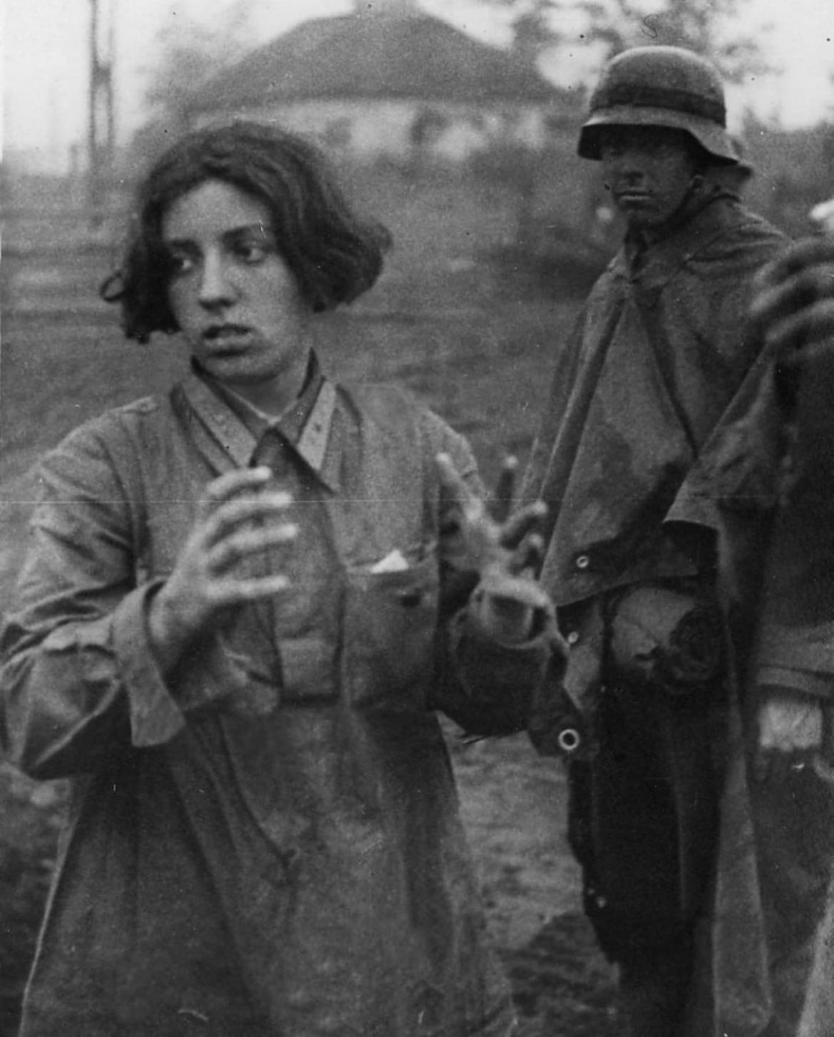 German Women Soldiers Ww2