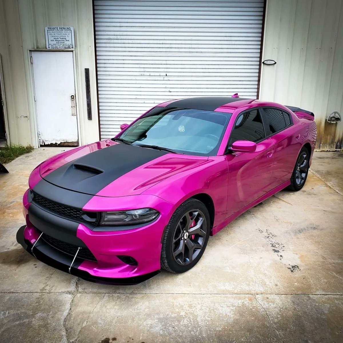 Pink Charger 2022
