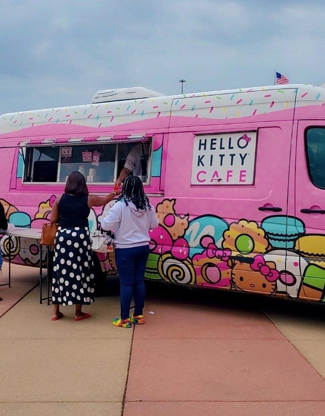 TW Pornstars - 1 pic. Randa Rice🍚🍙💕. Twitter. they sold out of snacks ...