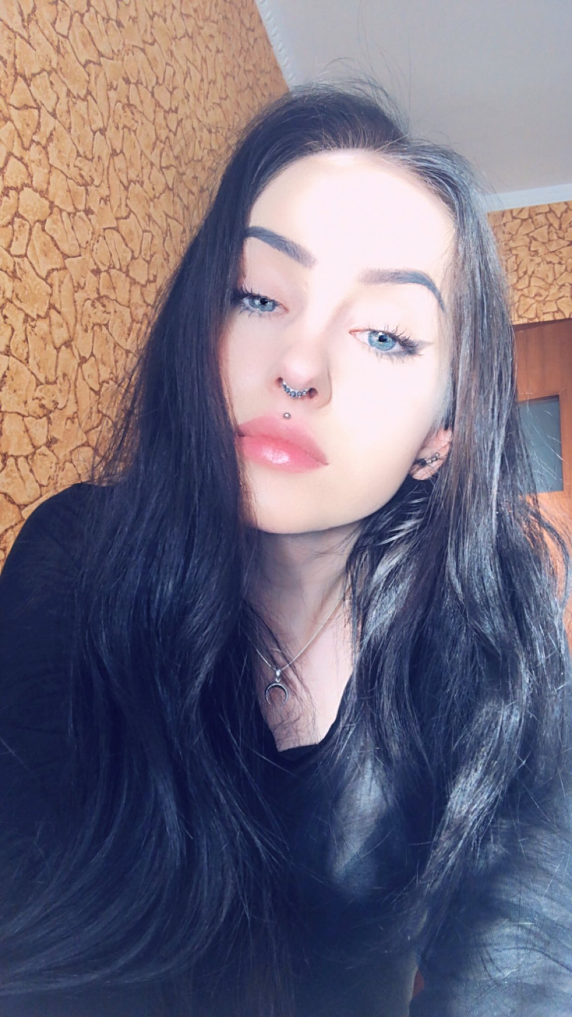 Josie On Twitter Feels Like Giving Someone A Kissππ