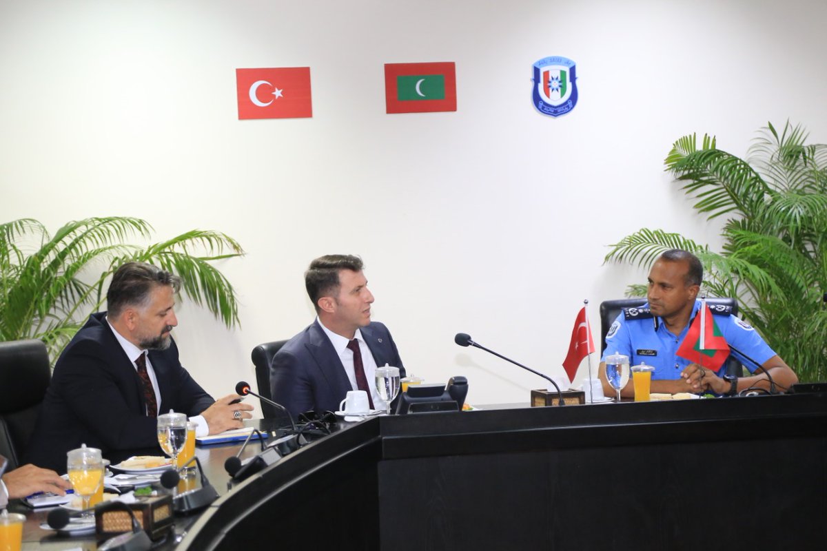 Home Ministry, MV on Twitter: "RT @PoliceMv: Maldives Police Service meets with law enforcement ...
