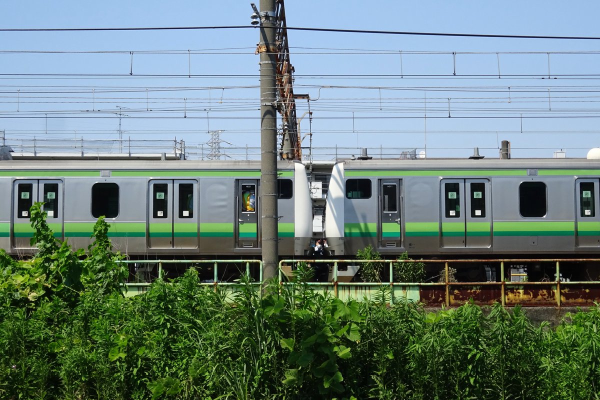 通勤電車ドットコム on Twitter: "RT @mura_839: 2022/07/01 H021(各停 小机)&H011(各停 大船)で連結訓練が行われ、何度も連結&切り離しを繰り返し ...