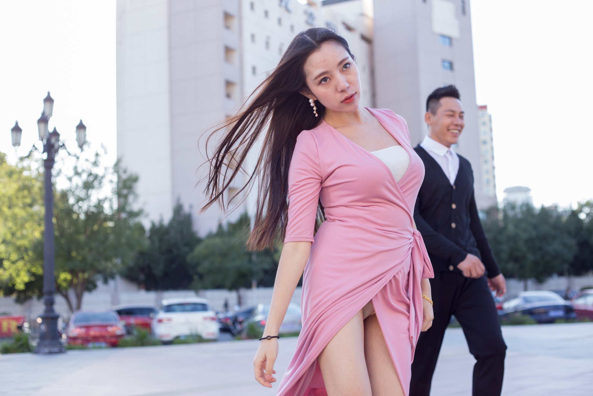 老盯裆 on Twitter: "演员莫*北*北街拍206P，分类M 内裤 好薄，毛毛都透出来了。 https://t.co/K2MKSLXoIX https://t.co ...