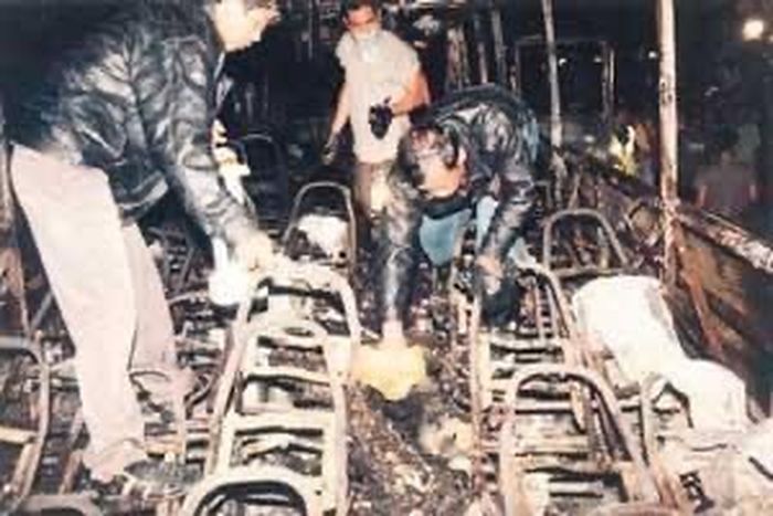 TRAGEDI PAITON (2003) Kecelakaan maut mengerikan yang menewaskan 54 ...