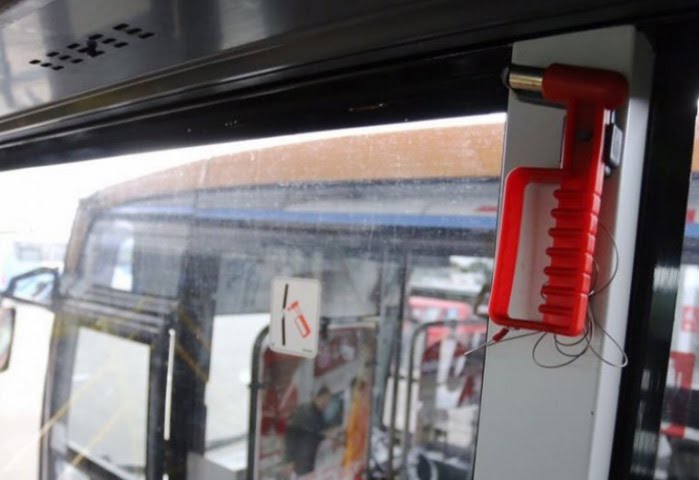 TRAGEDI PAITON (2003) Kecelakaan maut mengerikan yang menewaskan 54 ...