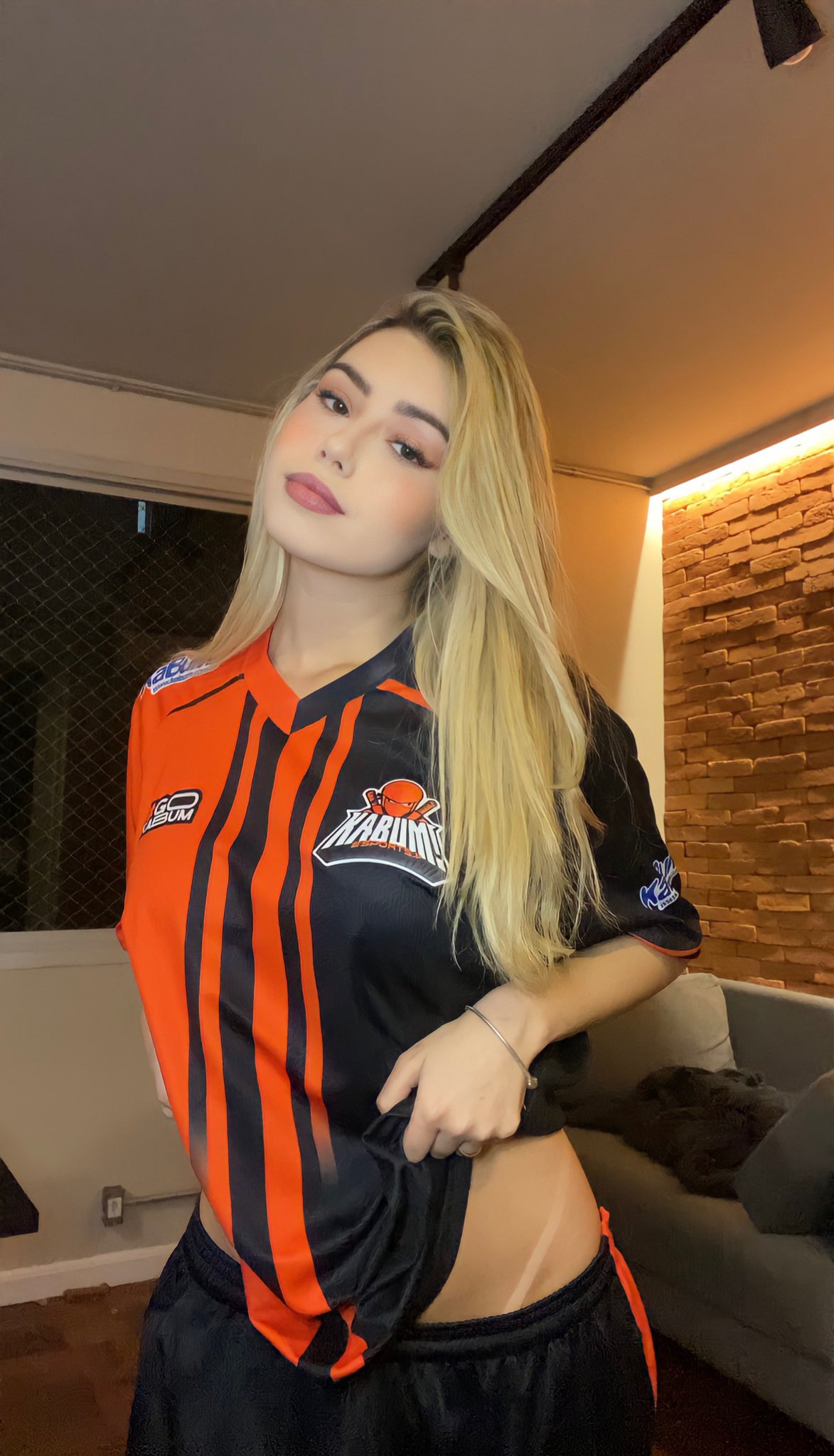 isinha ღ on Twitter: "pirim pim pim se viu esse tweet vai mandar #GOKABUM pra mim https://t.co ...