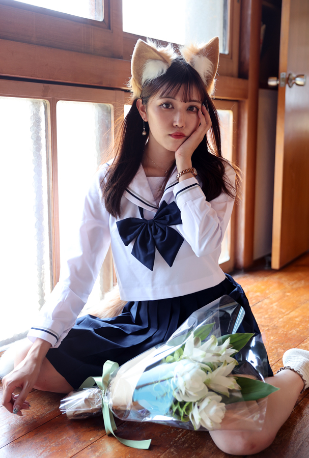 きたむら on Twitter: "今日のかおっちゃん。今日のお花。白いクルクマ。姿はどんきつねJK。 https://t.co ...