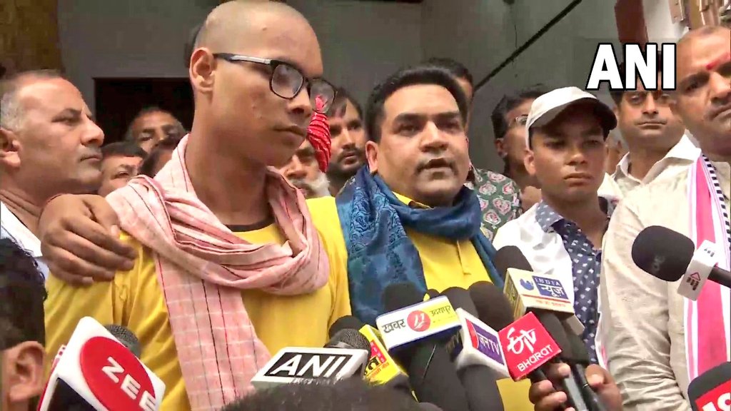 Dr. Anand Mishra (@Dr_AnandMishra) / Twitter