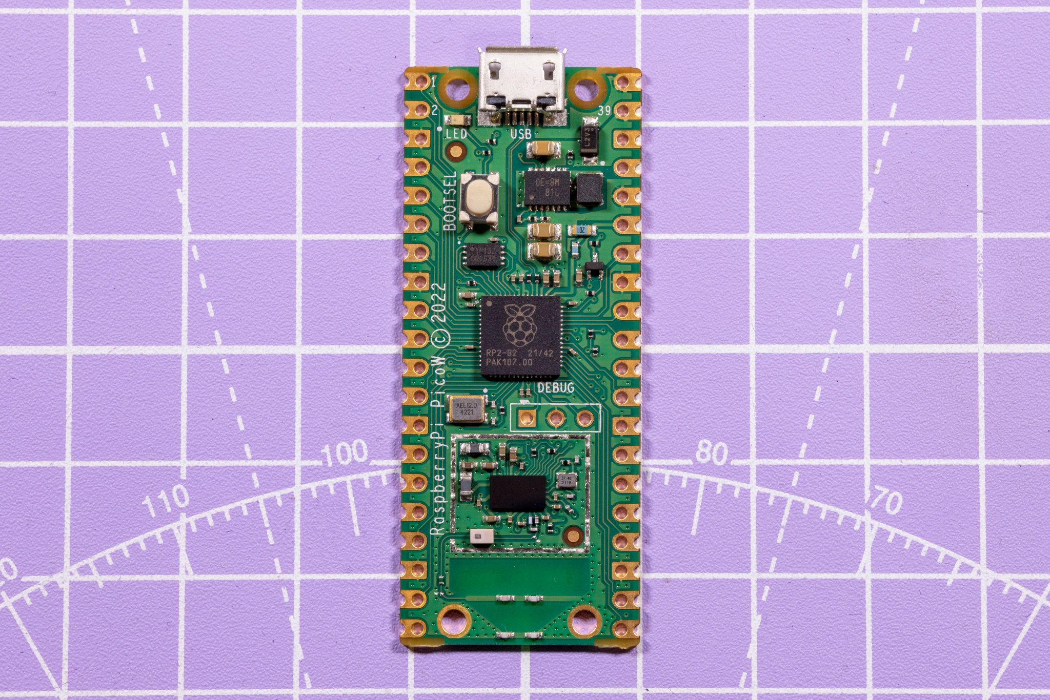 arturo182 on Twitter: "Curious what's under the shield of the new @Raspberry_Pi Pico W? Wonder ...