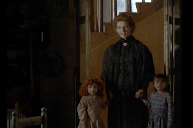 Como Agua Para Chocolate Mama Elena