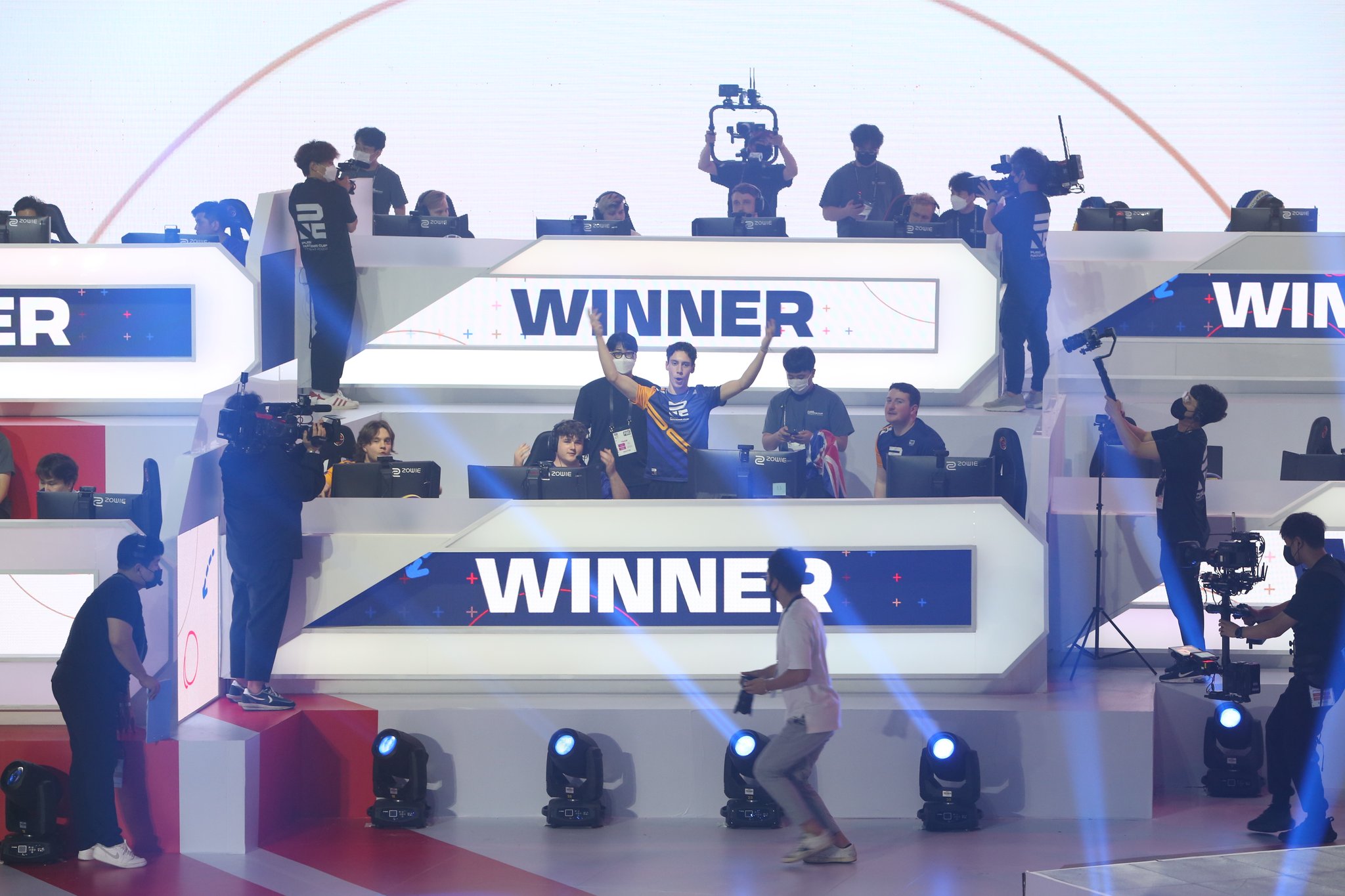 TGLTN on Twitter: "Forgot to post about it for a couple of days but thank you so much Flexgang ...