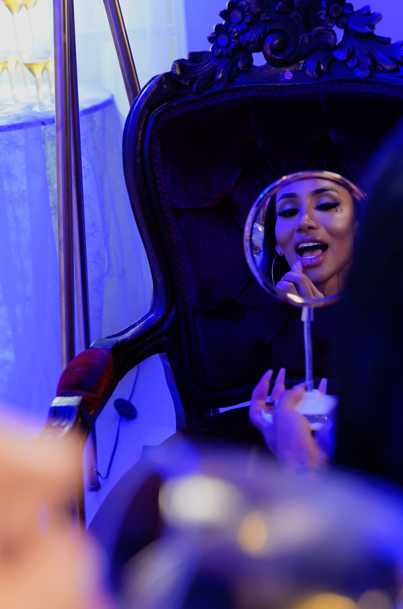 TW Pornstars - LAURA SAENZ. Twitter. L@s espero a todos mis biches en ...