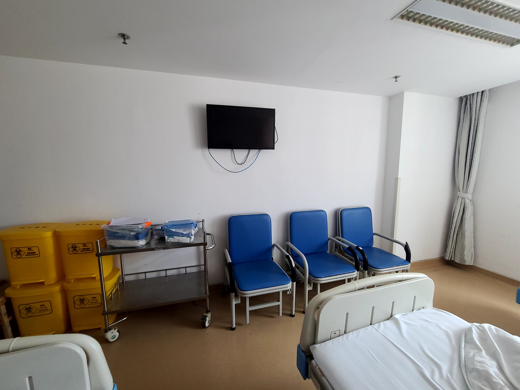 nihui on Twitter: "病房里有空调和浴室，景观不错~ https://t.co/ZbvoBpylHY" / Twitter