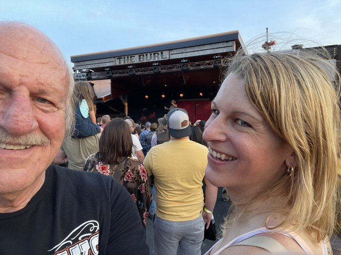 TW Pornstars - Ryley Rails. The most retweeted pictures and videos for ...