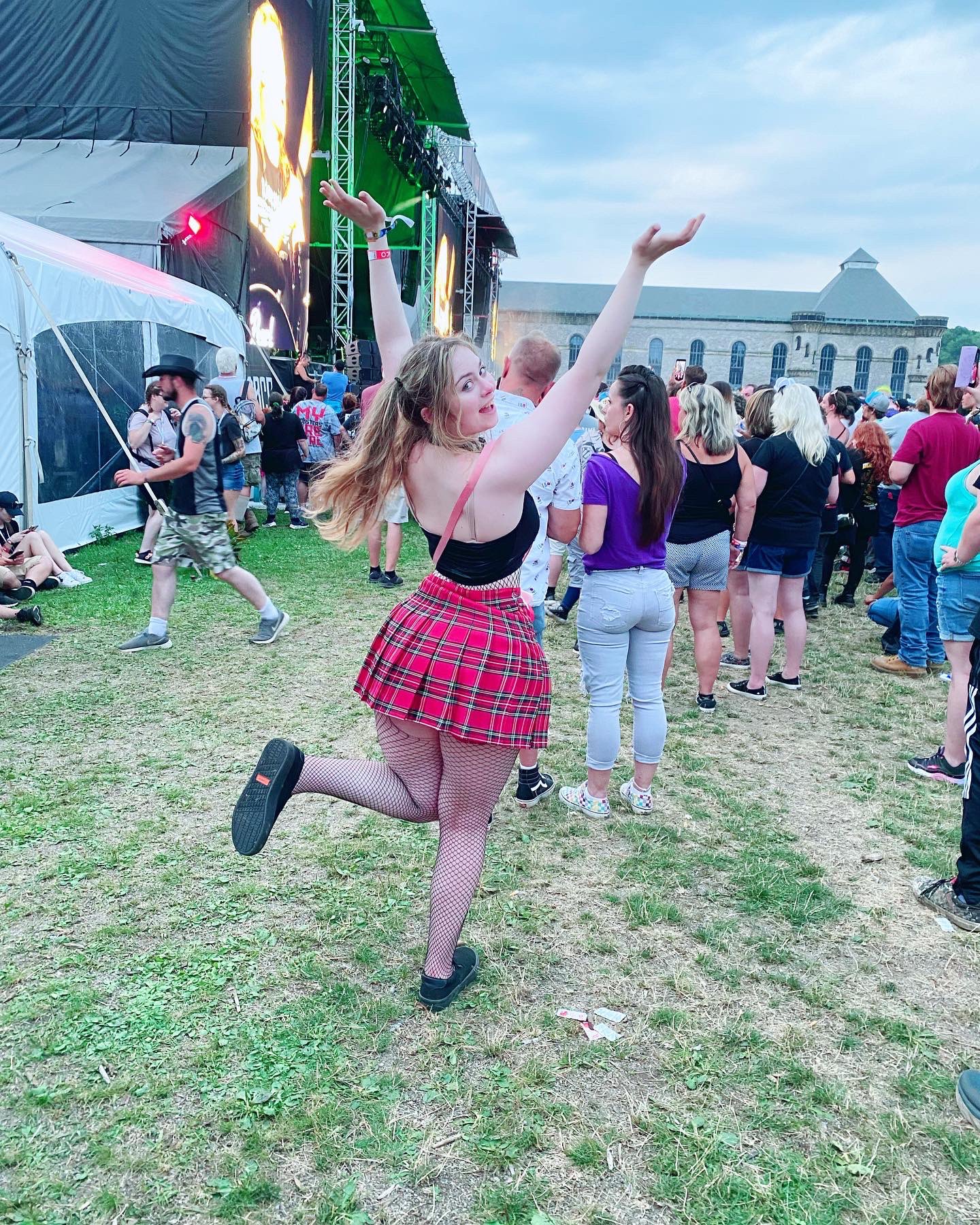 TW Pornstars - 4 pic. MuscleMommyCosplays (🍑Linnea). Twitter. Today got ...