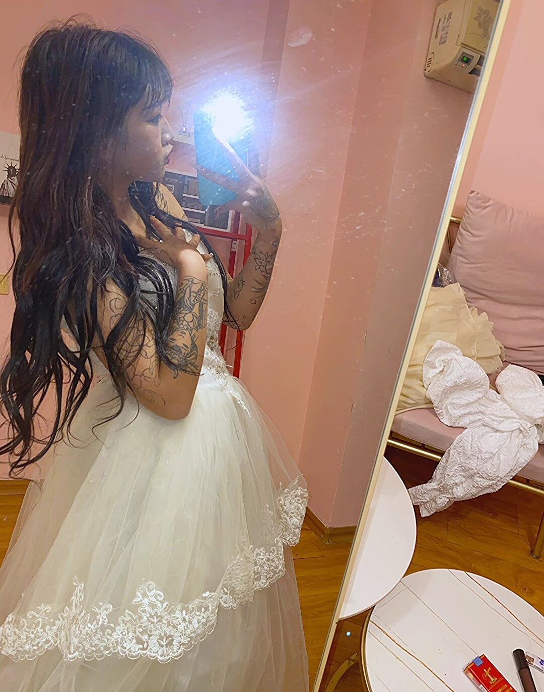 K On Twitter 万人骑女友穿上婚纱还真性感啊~可惜不是为我穿，而是为了满足今晚的大哥反差婊 性奴 母狗 意淫 女友 妓女 强奸 Sm 轮奸 文爱 自慰 淫