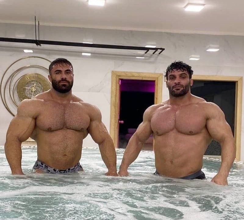 MuscleColtStar (MCS) 52K ️ Thanks on Twitter: "All that muscle and all that bubble..what will ...