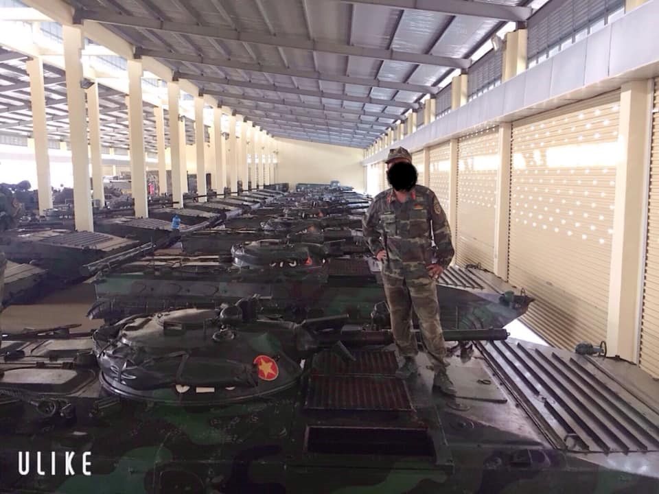 Lee Ann Quann on Twitter: ""Green livery" Conscripts of Vietnam People Army posing on top of BMP ...