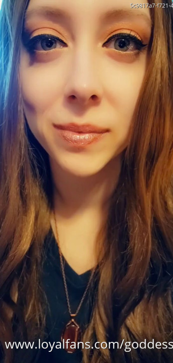 🎃Hypnotic Haylee👁️Stare into My eyes.🎃 on Twitter: "Focus and fixate on Me https://t.co ...