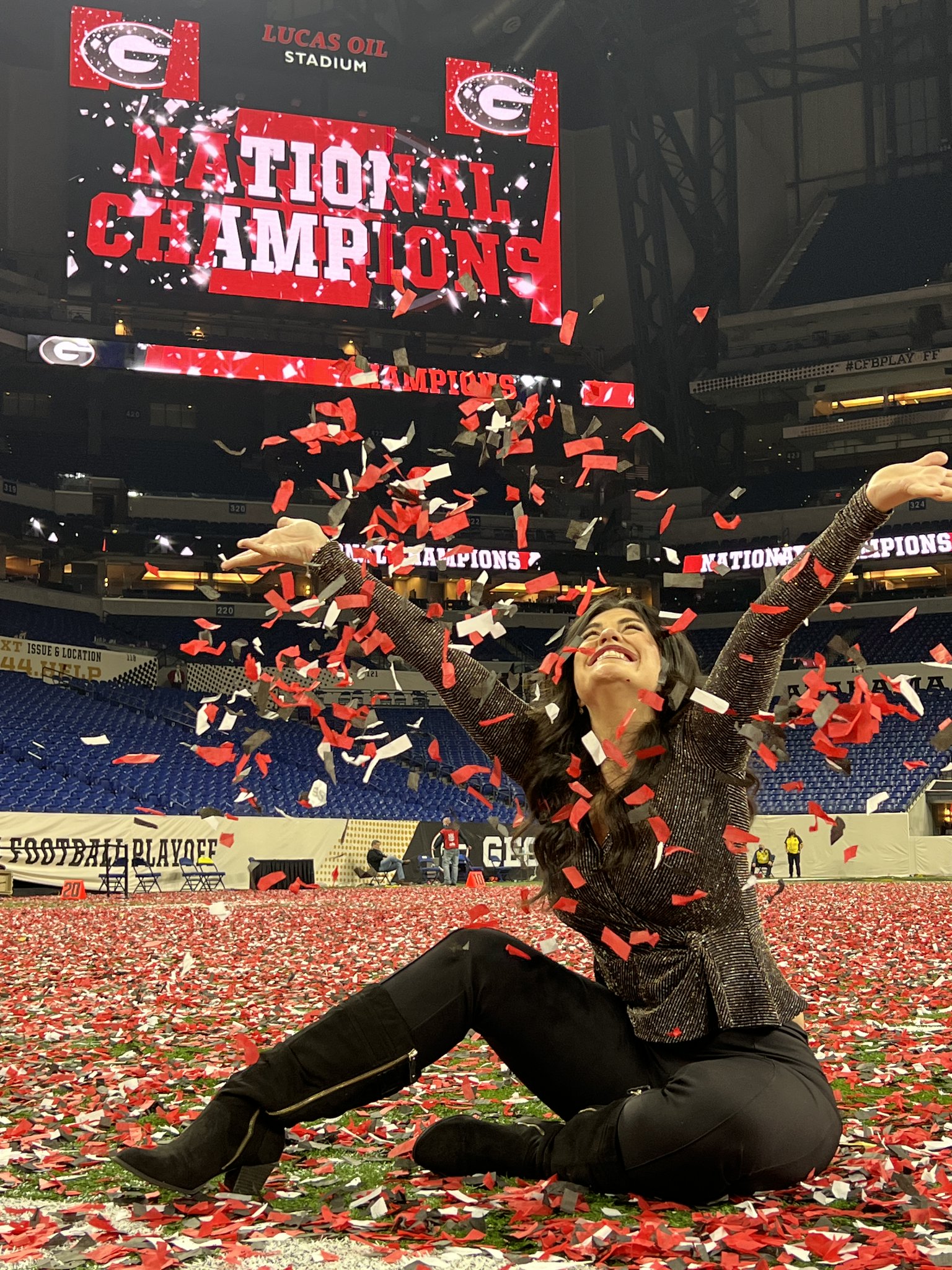 Angela Moryan on Twitter: "**drum roll** WISHes do come true 😉 I'M HEADING TO INDY!!! I'm ...