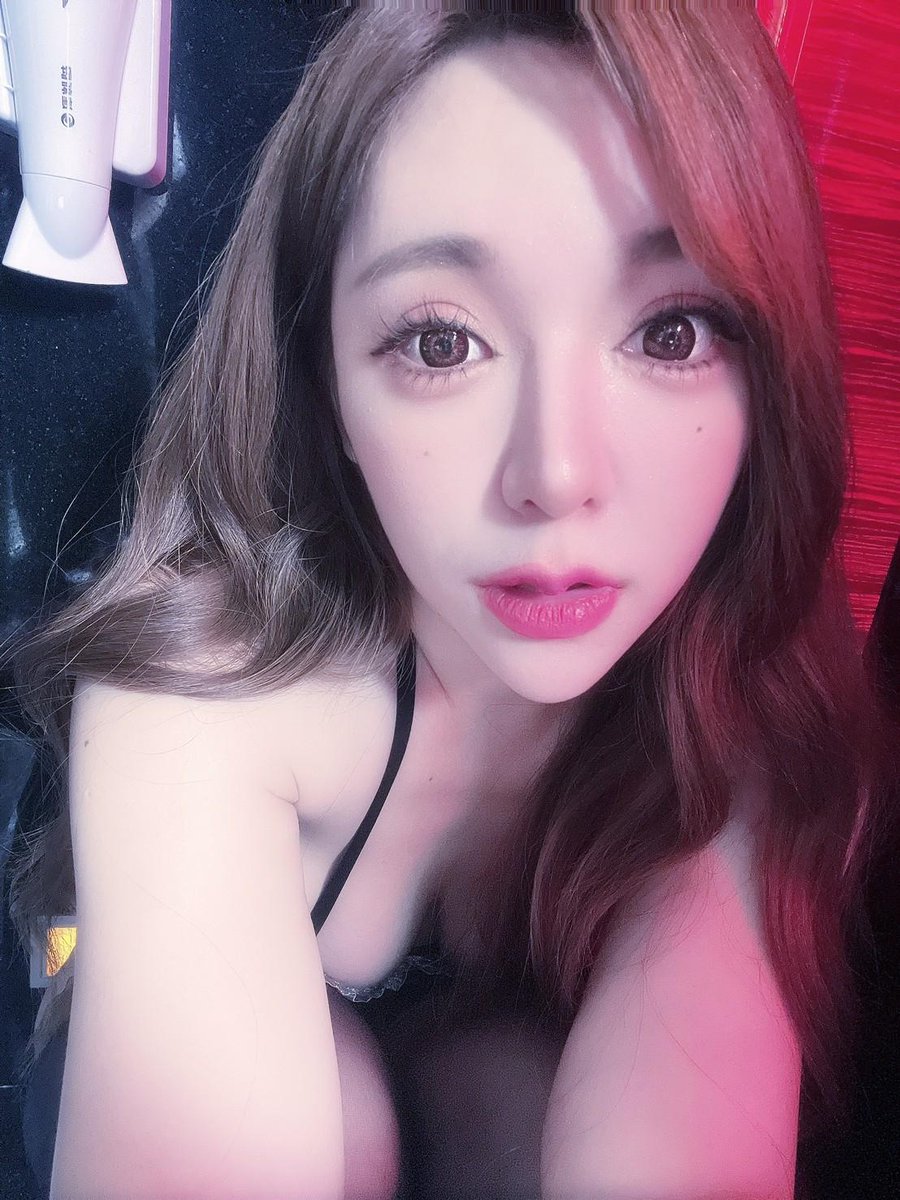 我其實有點貪心 因為我喜歡每一天的你🥰 ⬇️⬇️⬇️ https://t.co/06D86yRZ1O #JVID #貪心 #細心 #愛心 #jvid #貪心 #細心 #愛心 本壘奈 @jkfnai